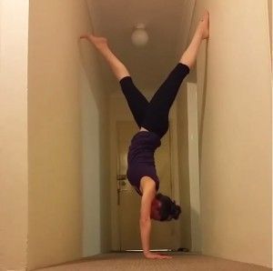 Cross Training for Aerial – Part 2: Handstands – Mel Nutter as Baudelaire